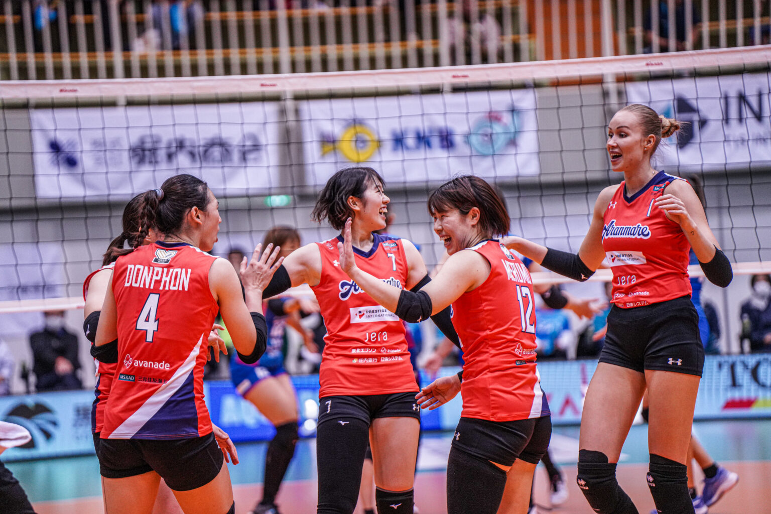 A山形が悲願の初勝利！ KUROBEにストレート勝利で昨季のV1含めトップリーグで初めての白星【大同生命SVリーグ女子第5週GAME1】 | バレーボールキング